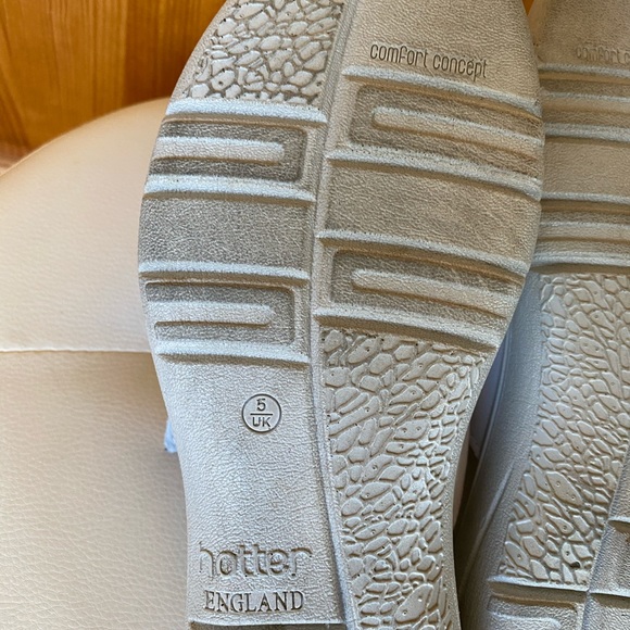 hotter | Shoes | Hotter Concept Comfort Sunny Sandals | Poshmark